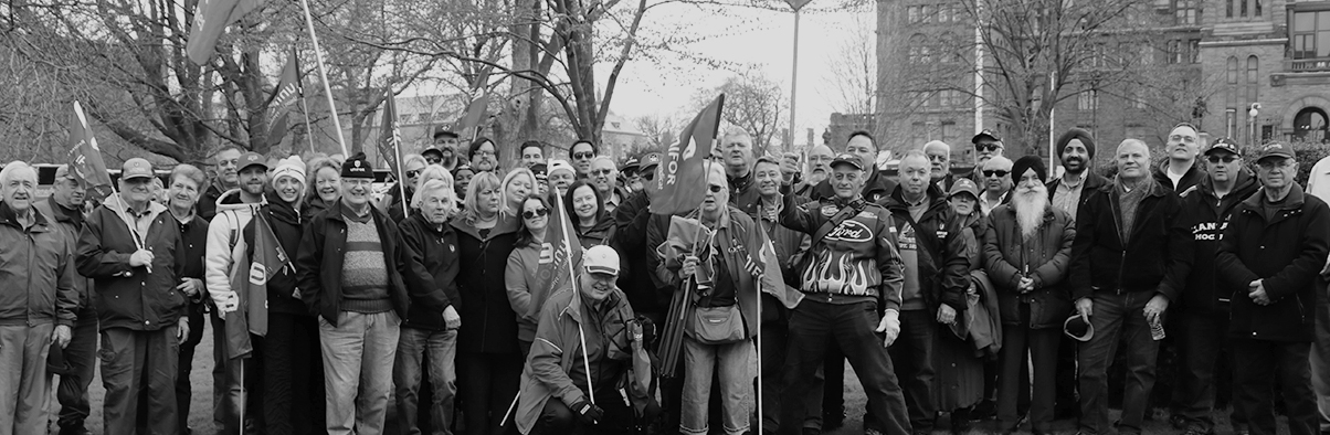 Local 707 Members protest at Queen’s Park – Unifor 707