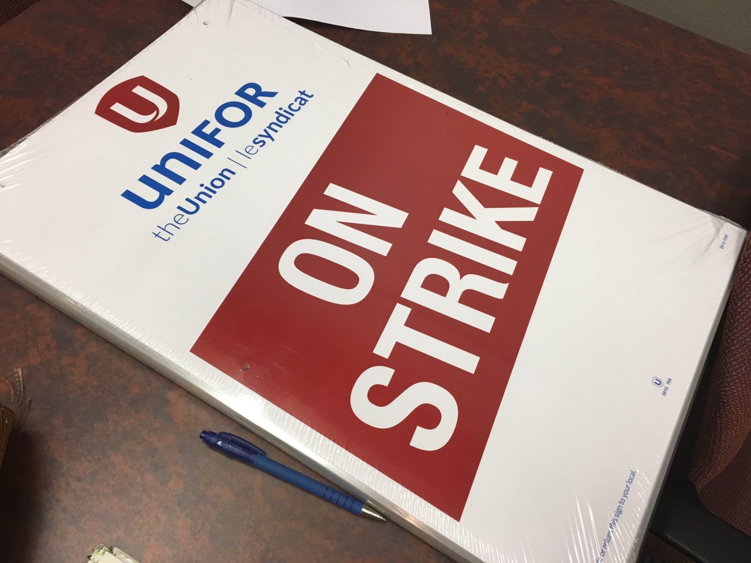 Unifor Local 240 and 673 take Strike Action against Green Shield Canada ...
